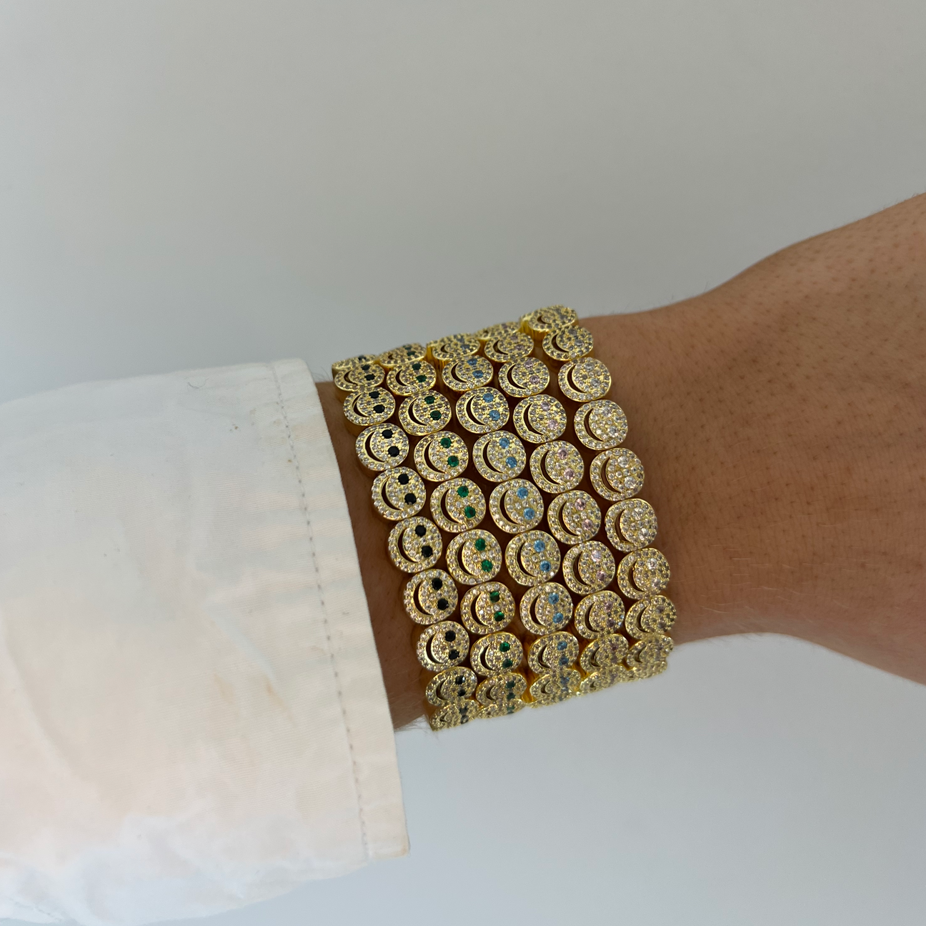 THE PAVÉ – lisa-gozlan-US
